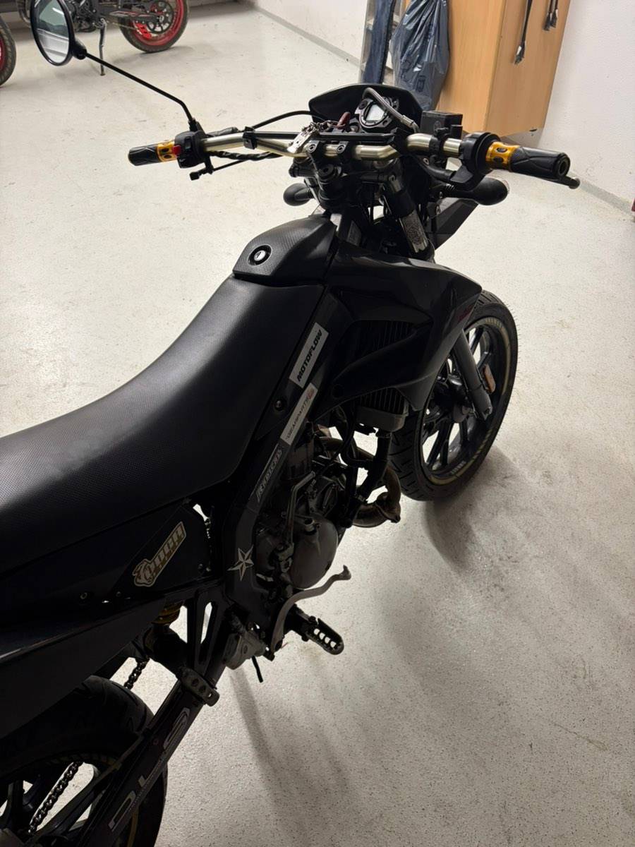 Derbi X-Treme Senda DRD X-Treme SM Moped / Mofa - willhaben