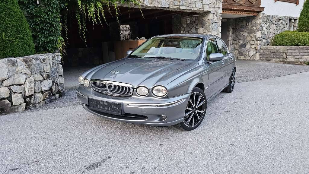 Jaguar X-Type 2,0 V6 Executive | Pickerl NEU bis 08/26 Limousine, 2004 ...