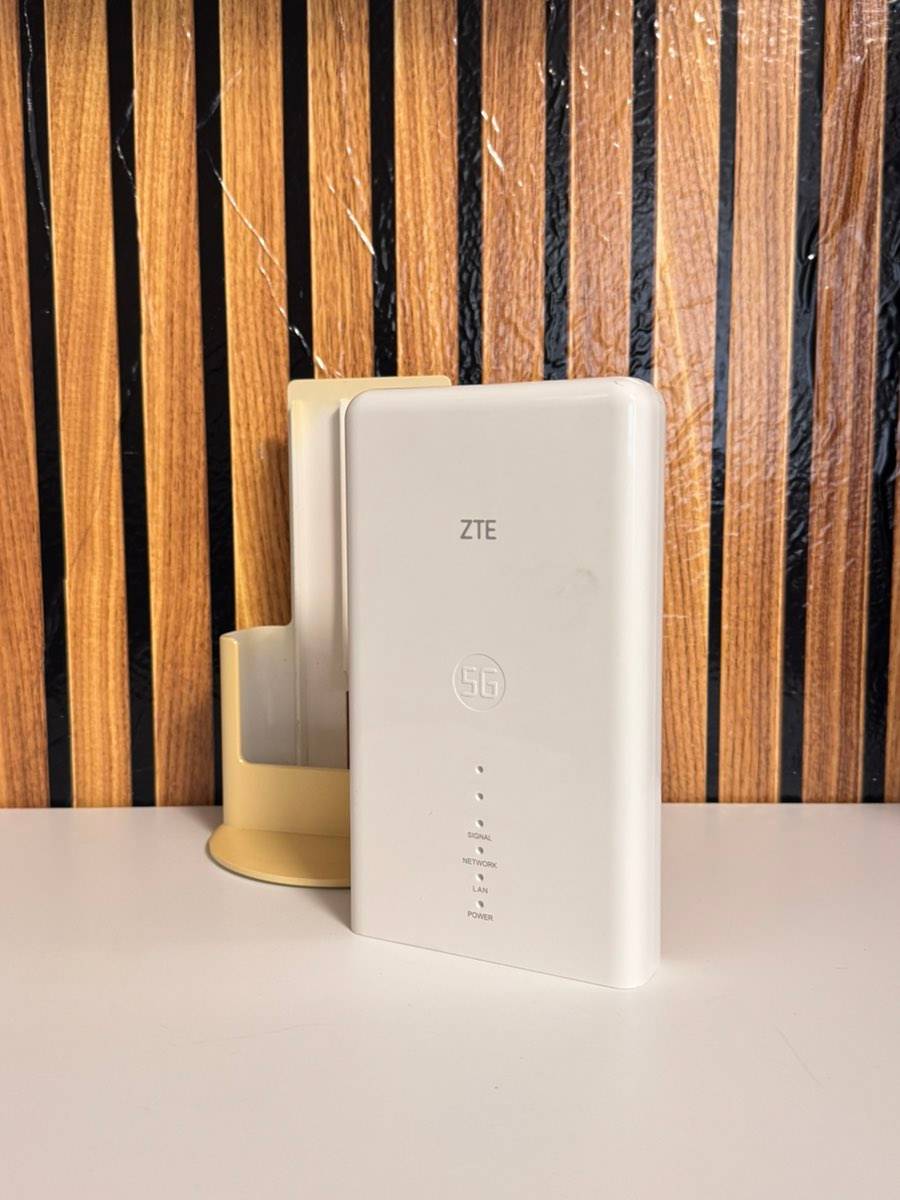 ZTE MC889 5G Outdoor Router - Offen für alle Netze - Top Zustand, € 119 ...