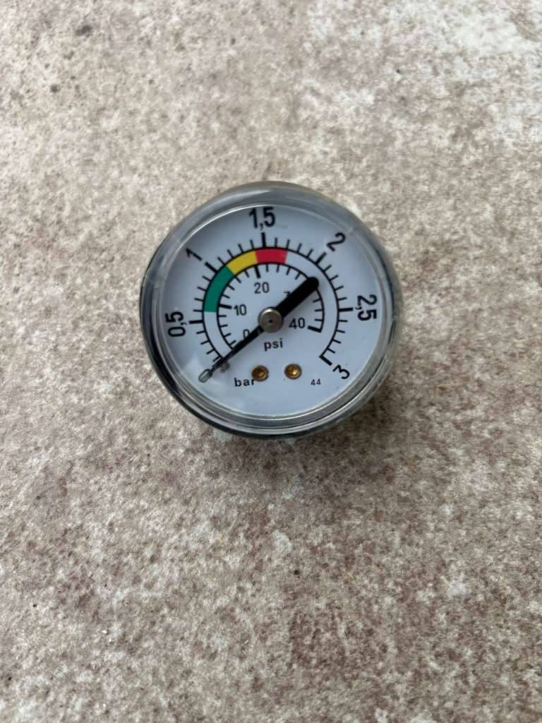 Pool Manometer 40psi, € 5,- (4552 Penzendorf (Gde.:Wartberg an der ...