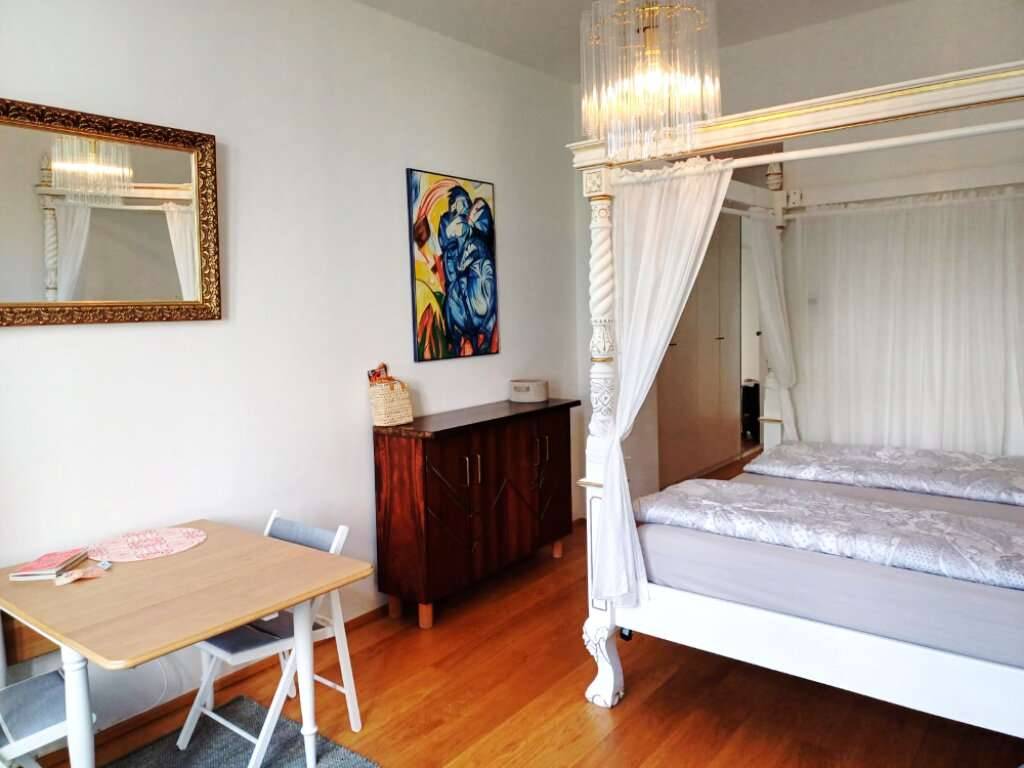 Wien, 17. Bezirk: Romantische Einzimmerwohnung in Ruhelage ab Jänner ...