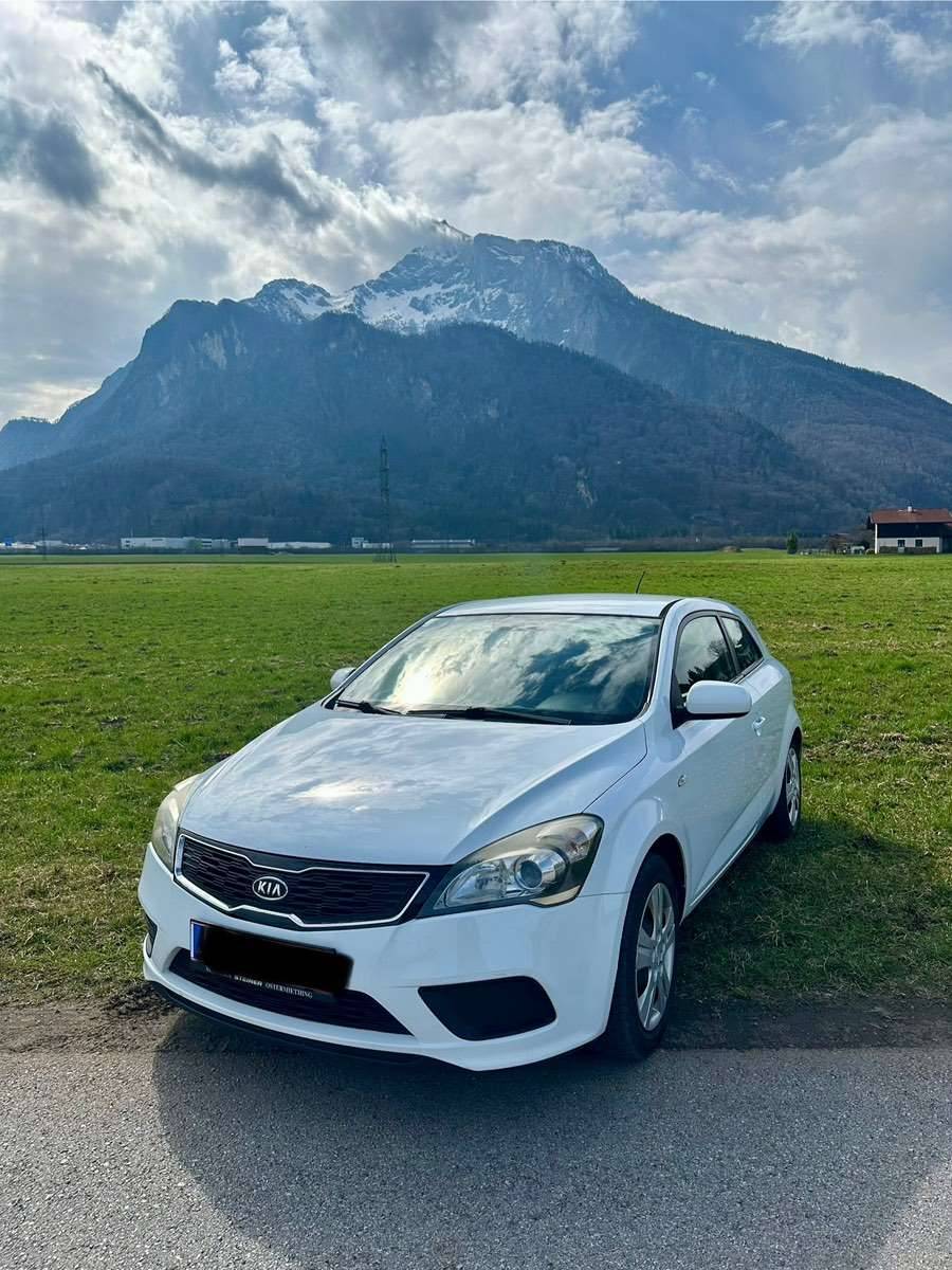 KIA Ceed pro cee'd 1,4 CVVT Cool Surf & Drive ISG Klein-/ Kompaktwagen ...