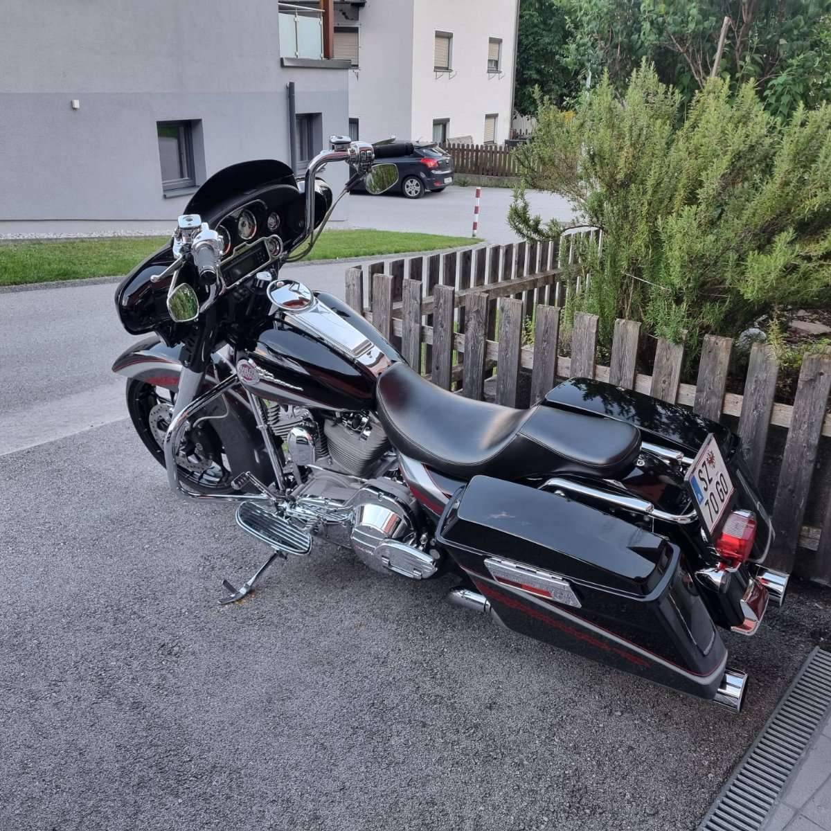 Harley-Davidson Electra CVO Screaming Eagle Chopper / Cruiser - willhaben