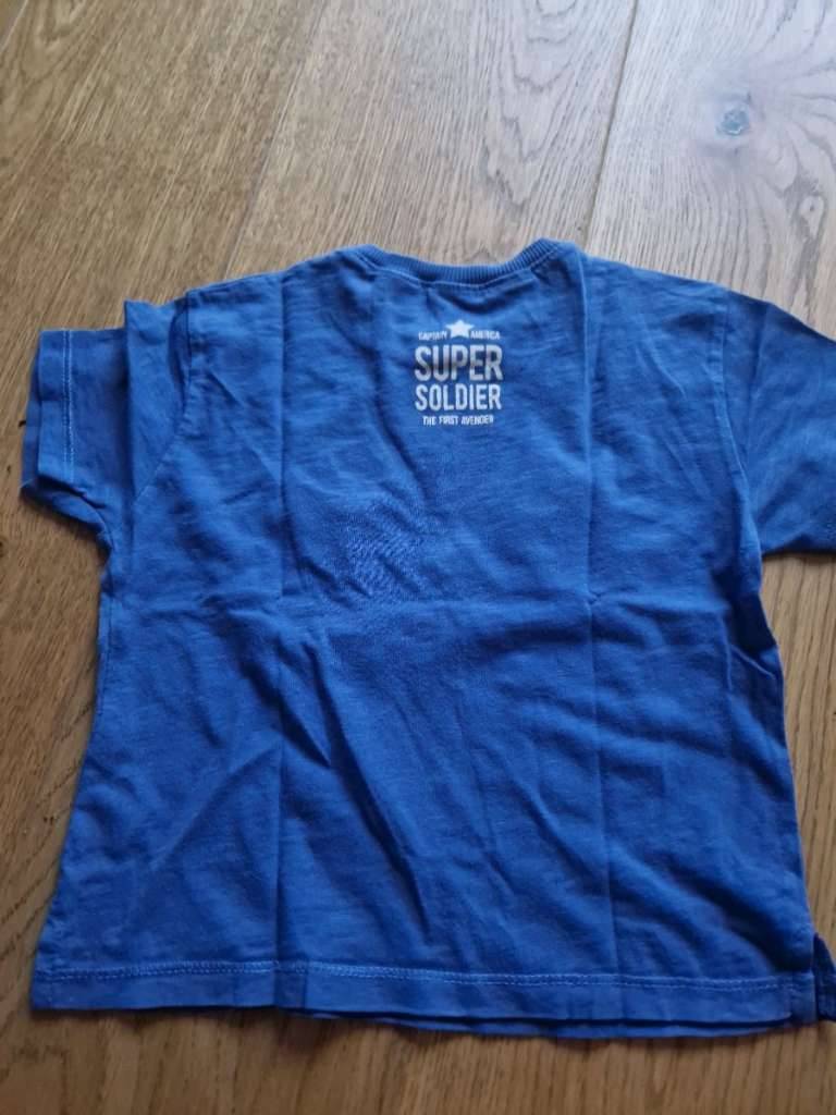T-Shirt Captain America Gr. 86, € 3,- (3004 Ried am Riederberg) - willhaben