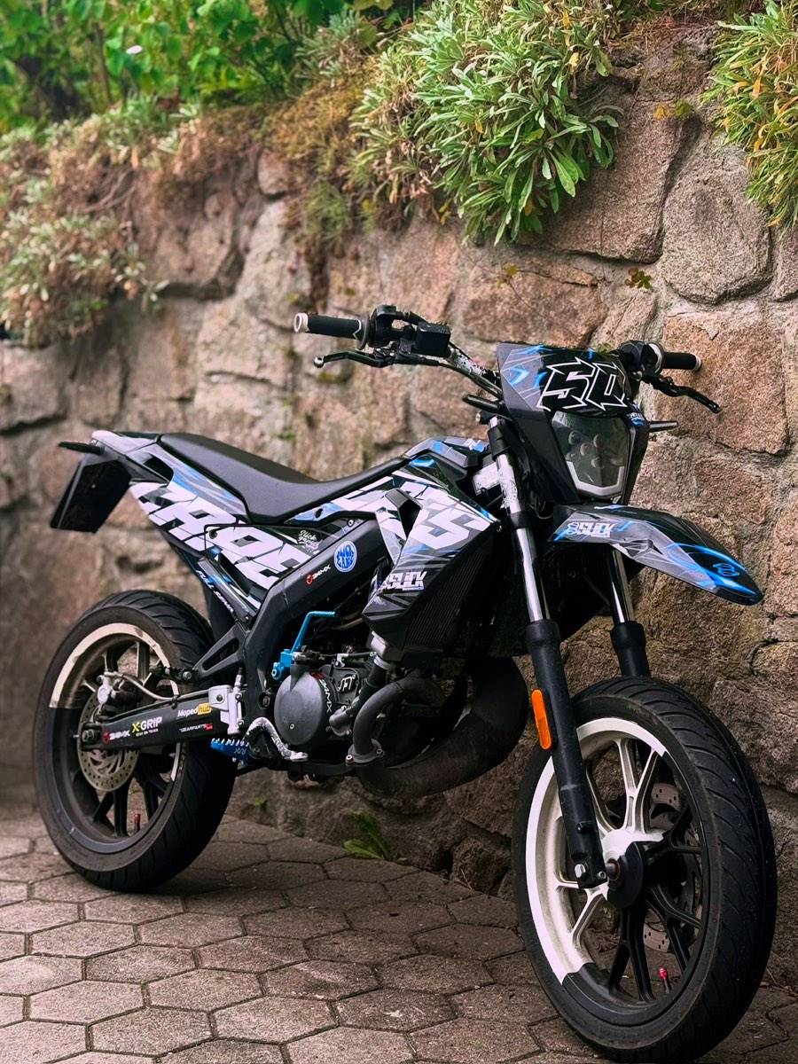 Derbi X-Treme Derbi senda extreme 50 Moped / Mofa - willhaben