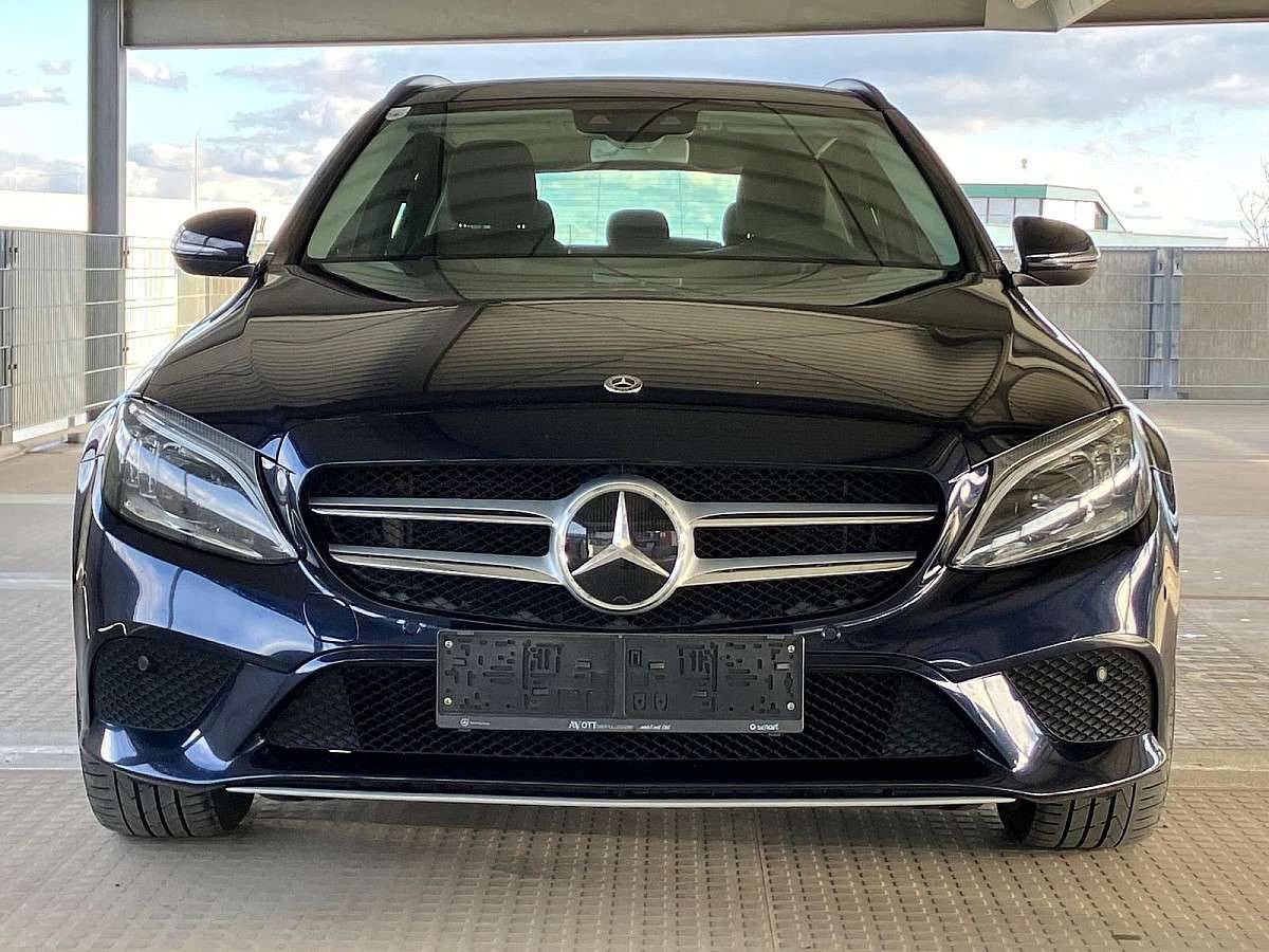 Mercedes-Benz C-Klasse C 220 d T 4MATIC Aut. *Facelift* Kombi / Family ...