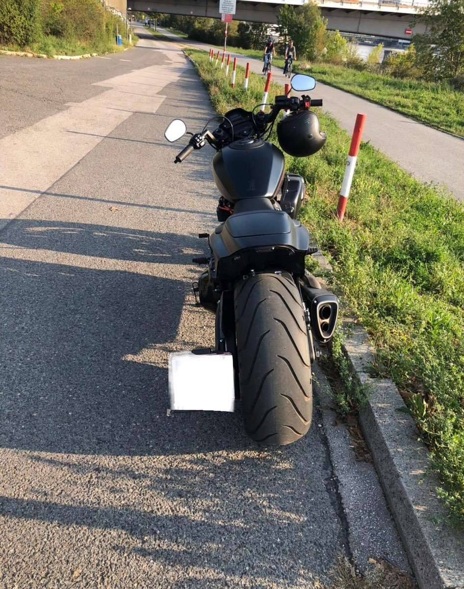 Harley-Davidson Softail Fxdr Chopper / Cruiser - willhaben