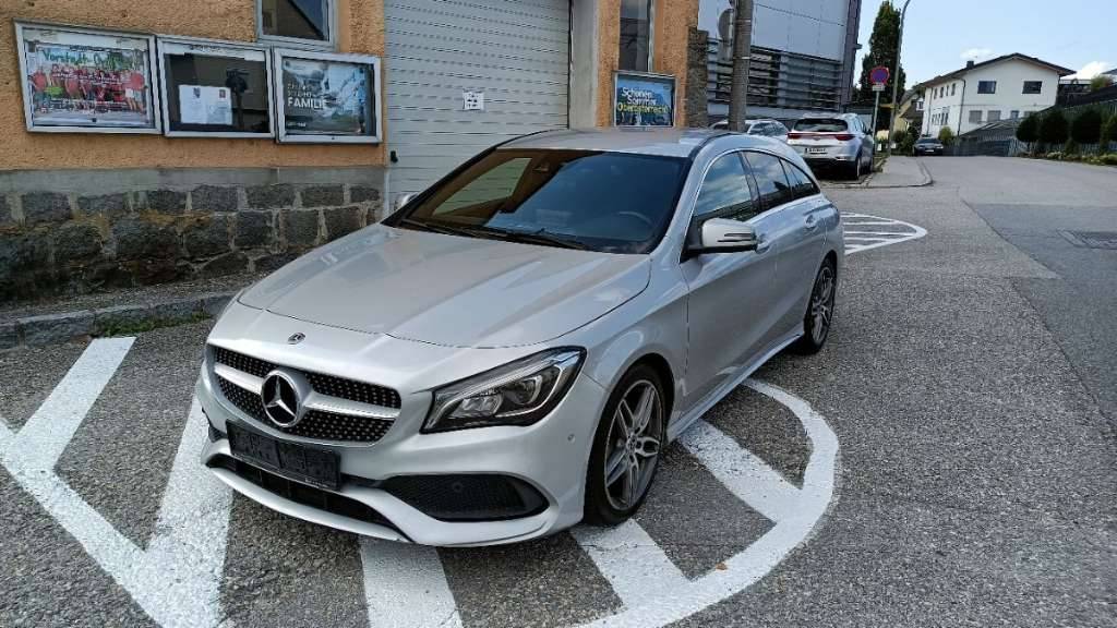 Mercedes-Benz CLA-Klasse 220d Shooting Break 4-matic AMG Line Kombi ...