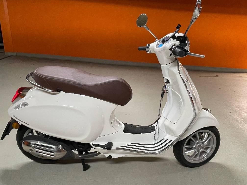 Vespa Primavera Top Zustand - Pickerl neu - Service bei Vespa - Sofort ...