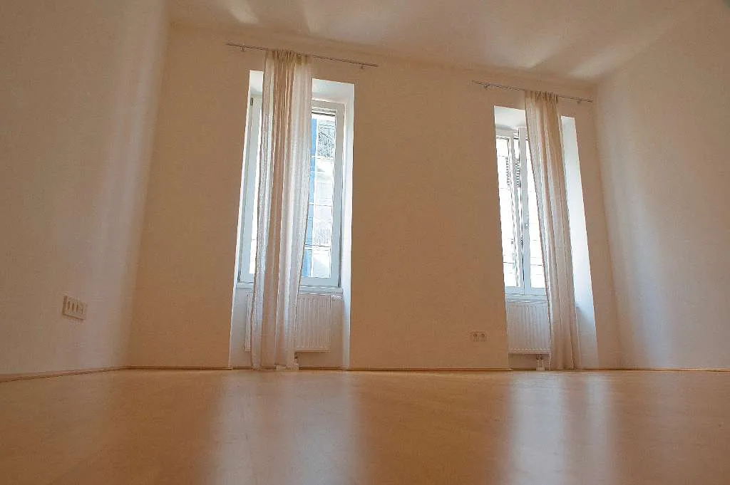 Modernes charmantes Studio in AKH/ Kutschkermarkt Nähe, 31 m², € 580 ...