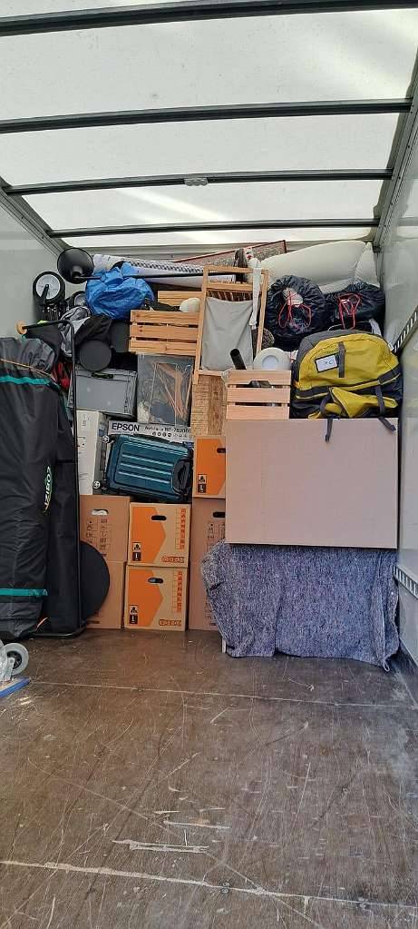 Günstig Umzug. Entrümpelung. Übersiedlung. Montag. Möbelmontage ...