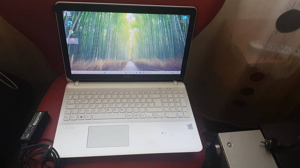 Sony Vaio Fit 15 - SVF1521A6EW (15 Zoll) Laptop PC Computer Windows 11 ...