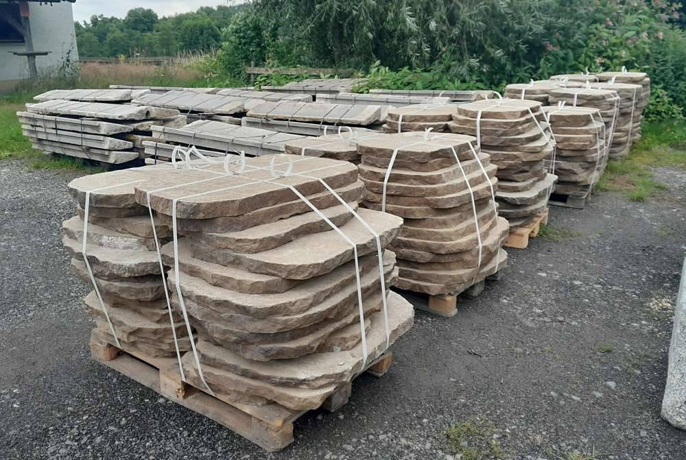 Granitplatten, Trittplatten aus Granit, Polygonalplatten ...