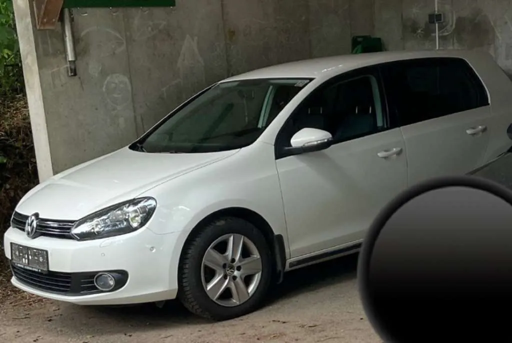 VW Golf 6er Golf 1,6tdi Klein-/ Kompaktwagen, 2009, 144.000 km, € 4.900 ...