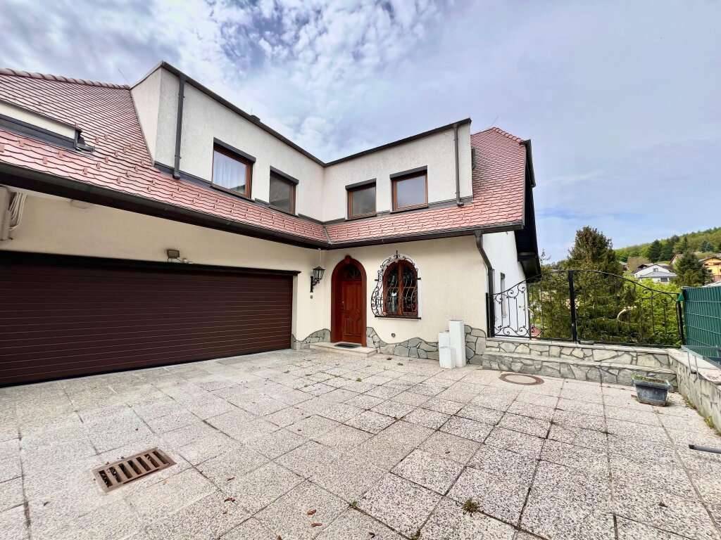 10 Minuten Fahrzeit nach Wien I Klimatisierte Villa mit Weitblick I ...