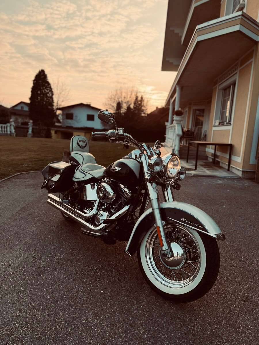 Harley-Davidson Softail FLSTN Softail Deluxe Chopper / Cruiser - willhaben