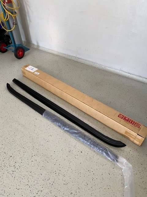 Originaler Kantenschutz für Seitenwand Nissan Navara NP300/Renault ...