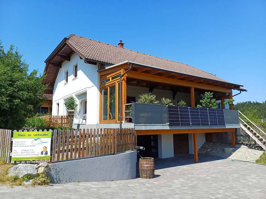 Wunderschönes Einfamilienhaus mit Doppelgarage, Carport und überdachter ...