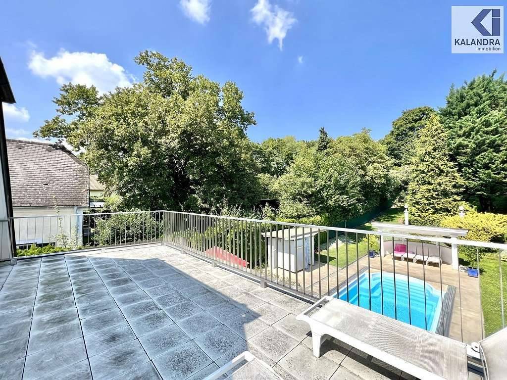 360° TOUR // LUXUS-VILLA mit POOL & GARTEN, 380 m², € 4.800.000 ...