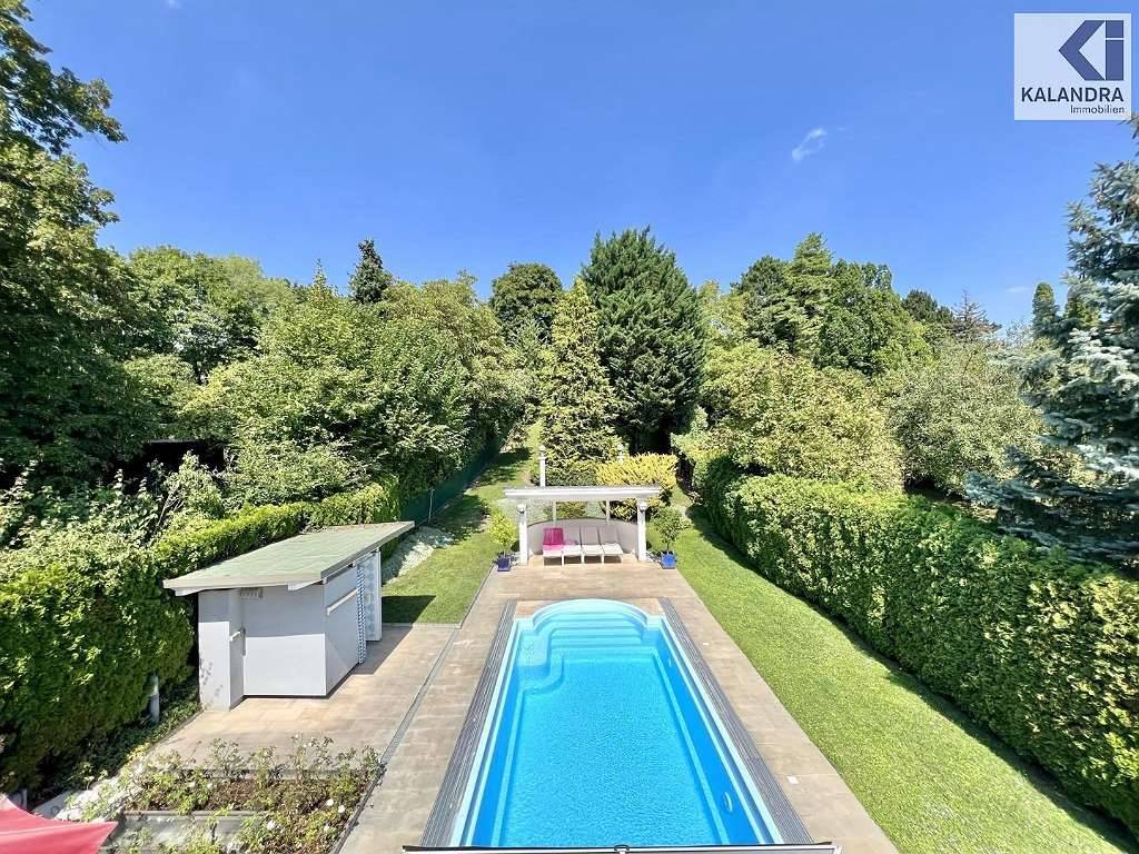360° TOUR // LUXUS-VILLA mit POOL & GARTEN, 380 m², € 4.800.000 ...