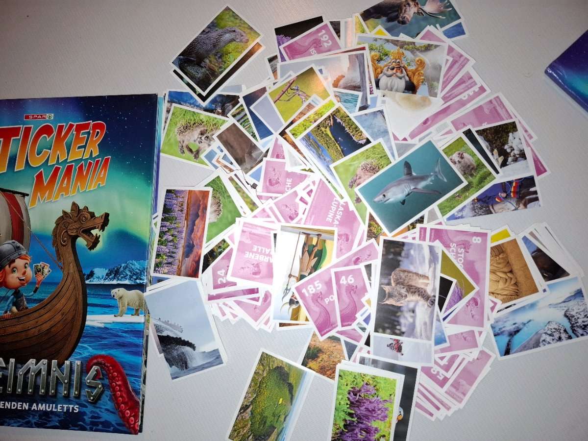 Sticker Mania Gehemnis des leuchtenden Amuletts Spar, € 0,10 (2451 Hof ...
