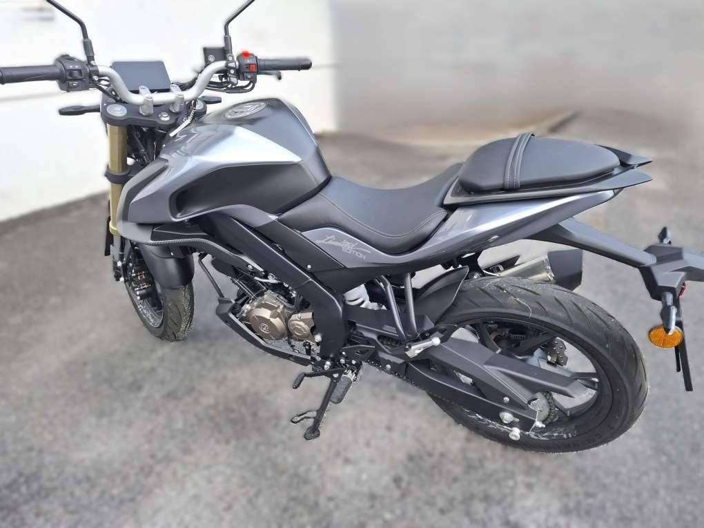 QJ Motor SRK 125s Naked Bike - willhaben