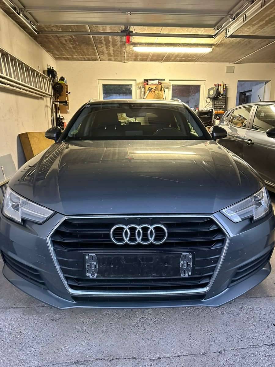 Audi A4 B9 Avant Ultra, 2.0 TDI Kombi / Family Van, 2018, 209.641 km, € ...