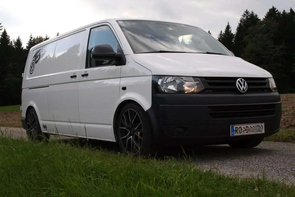 VW Transporter T5 4 Motion. Lang (Flügeltür) Transporter / Kastenwagen ...
