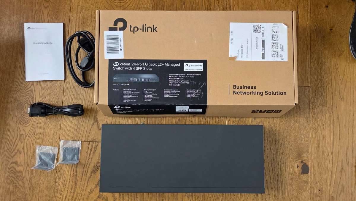 TP-Link SG3400 JetStream Rackmount Gigabit Managed Switch, 24x RJ-45 ...