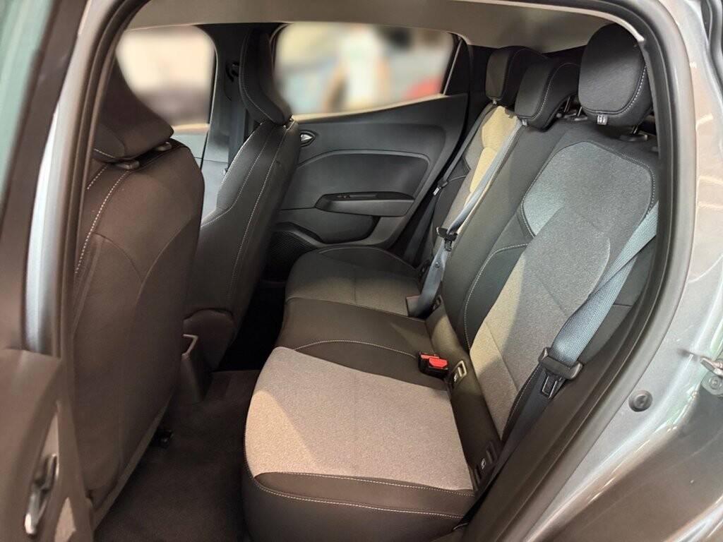 Mitsubishi Colt 1,0 MPI-T Intense Limousine, 2025, 13 km, € 20.590 ...