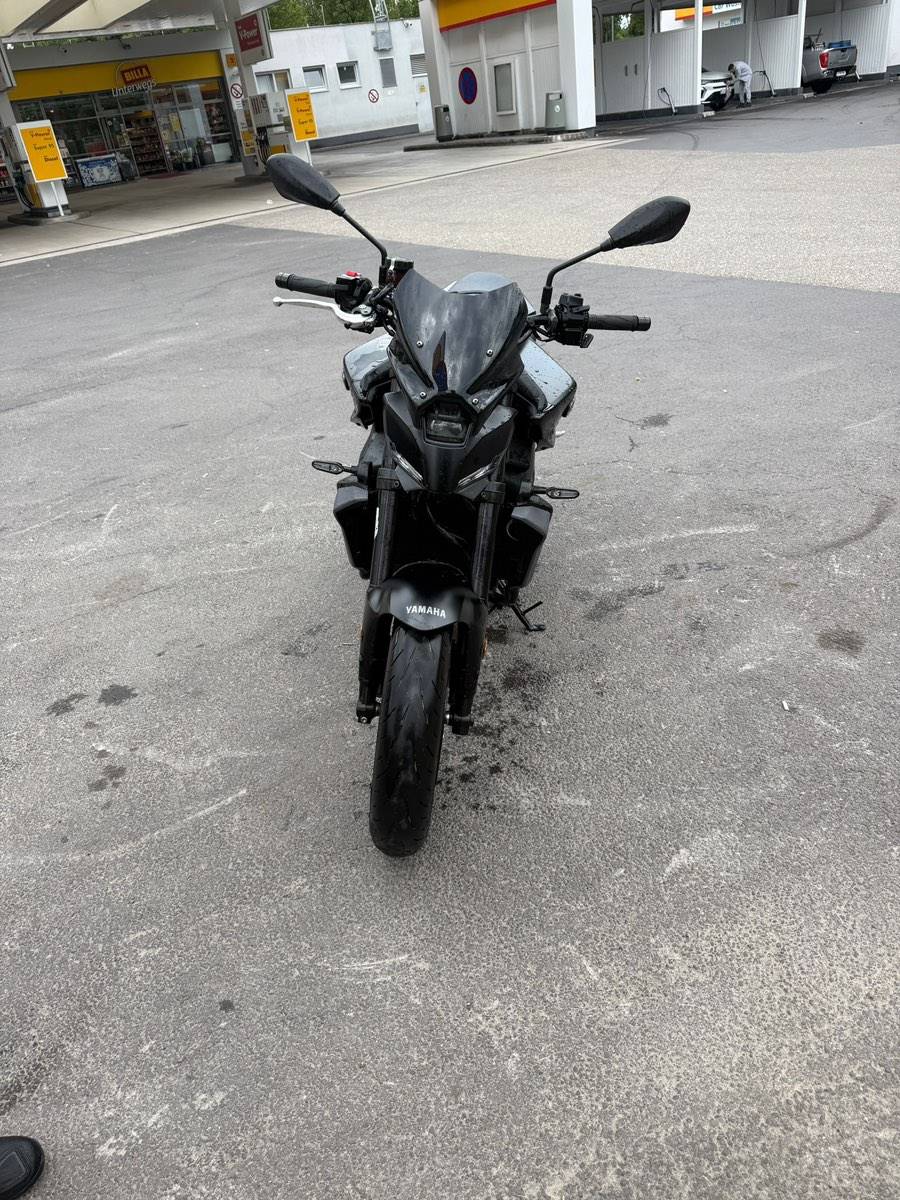 Yamaha MT 09 Y-AMT Naked Bike - willhaben
