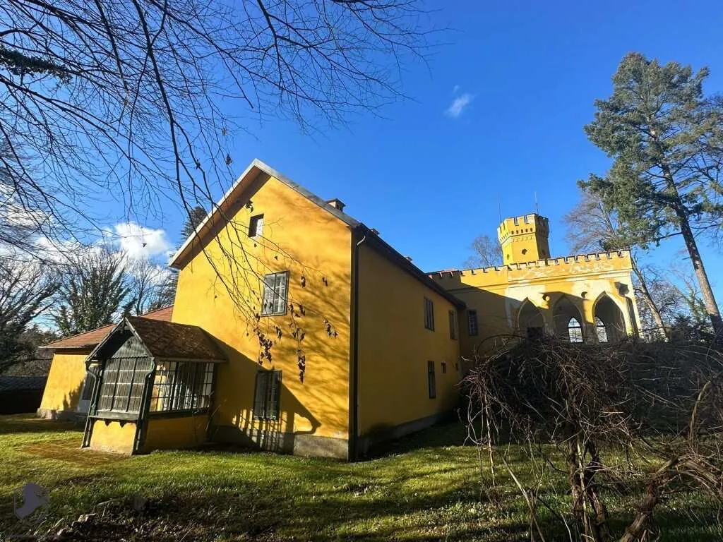Schloss Zum Verkauf