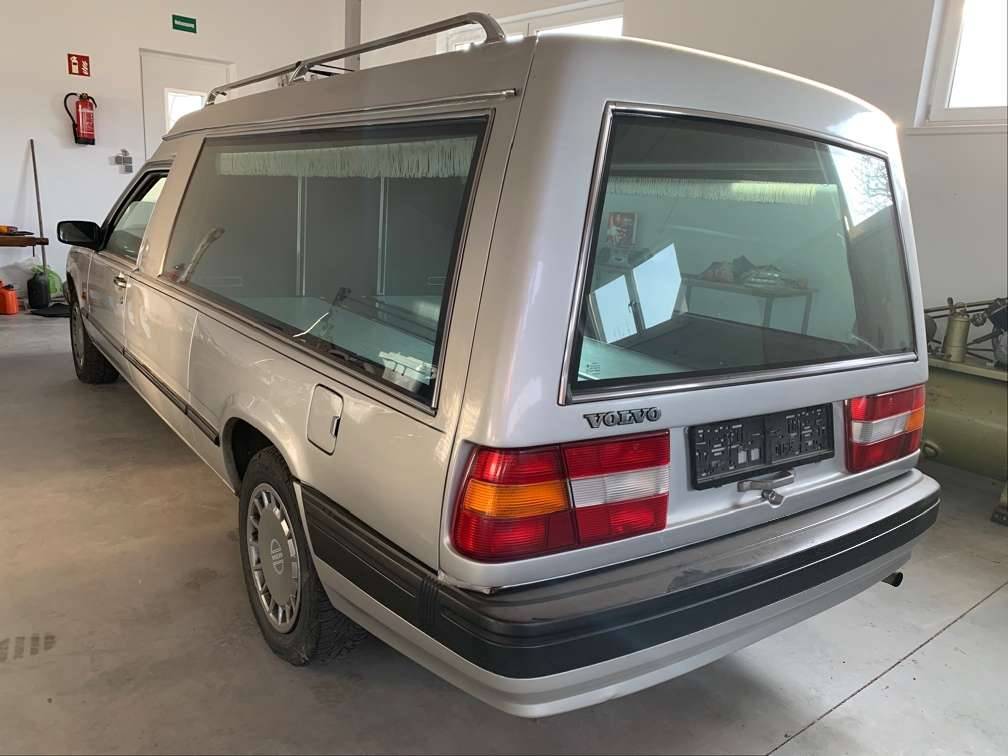 Volvo Serie 900 Volvo 944 Bestattungswagen Kombi / Family Van, 1993 ...