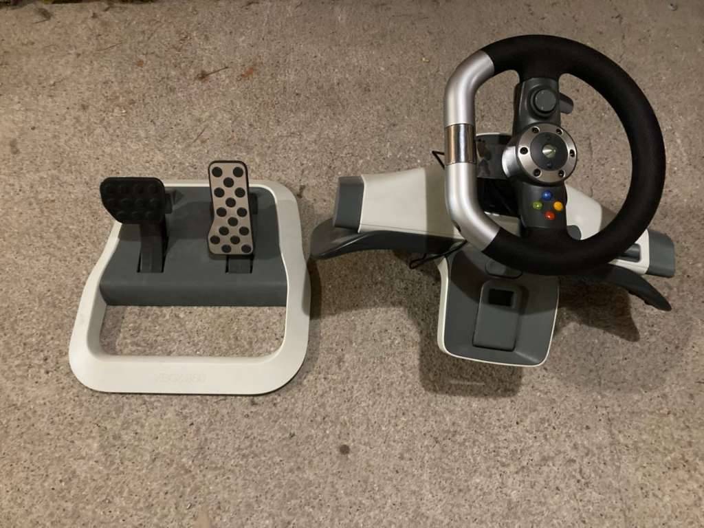 Microsoft Xbox 360 Wireless Racing Wheel mit Pedale, € 30,- (6370 ...