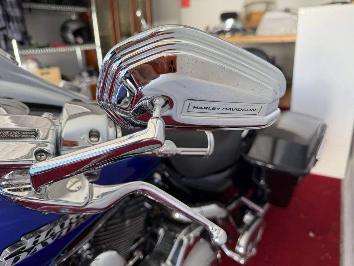 Harley-Davidson Road King CVO 1800 Chopper / Cruiser - willhaben