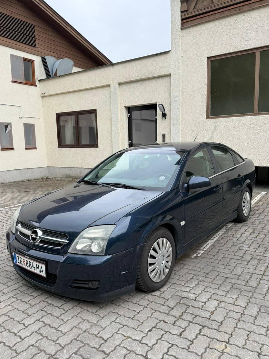 Opel Vectra Opel Vectra GTS zu verkaufen Limousine, 2002, 130.000 km, € ...