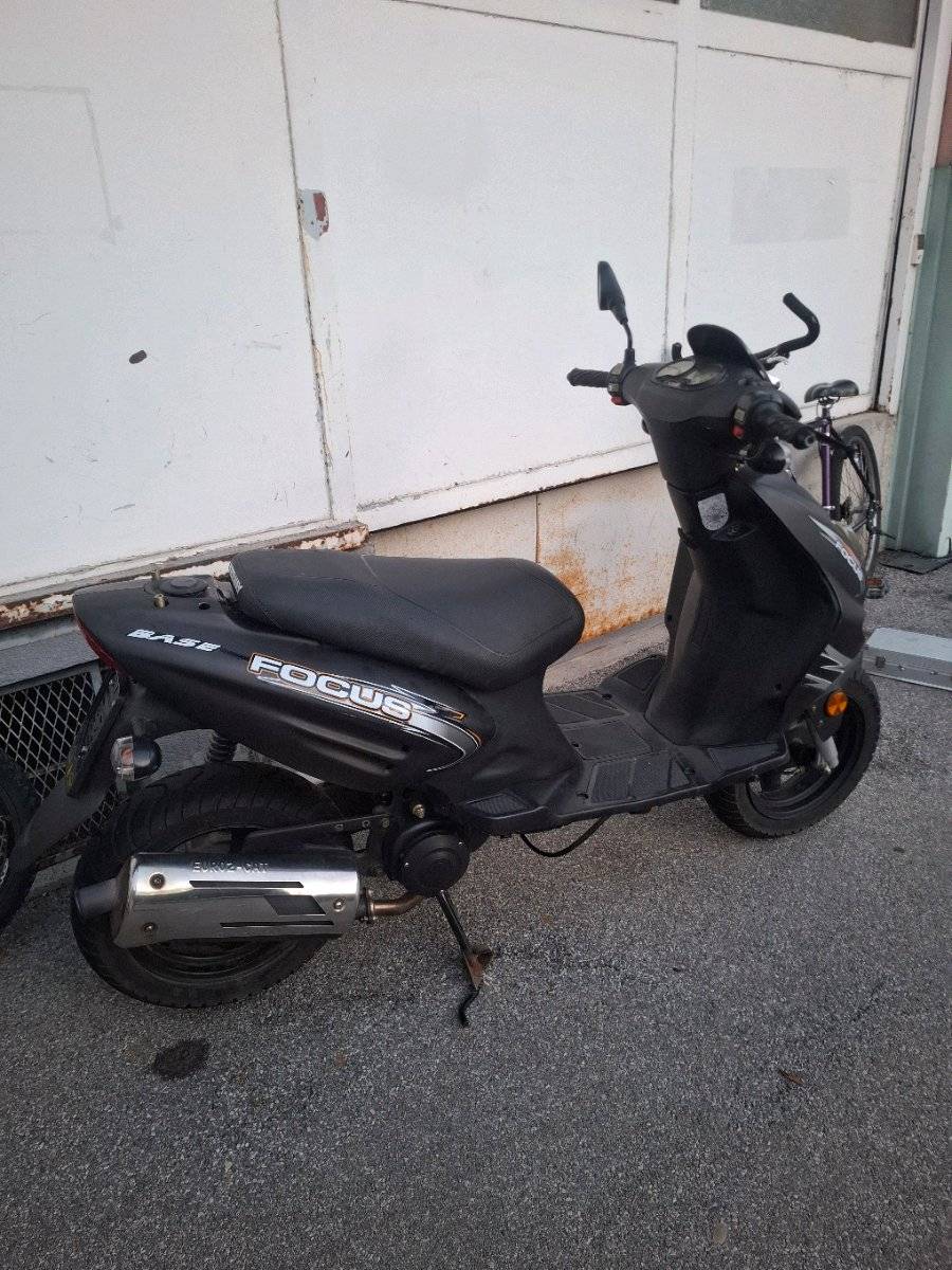 Keeway Moped / Mofa - willhaben