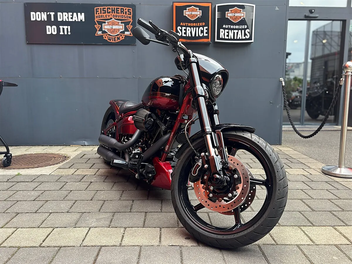 Harley-Davidson CVO Pro Street Breakout FXSE Chopper / Cruiser - willhaben