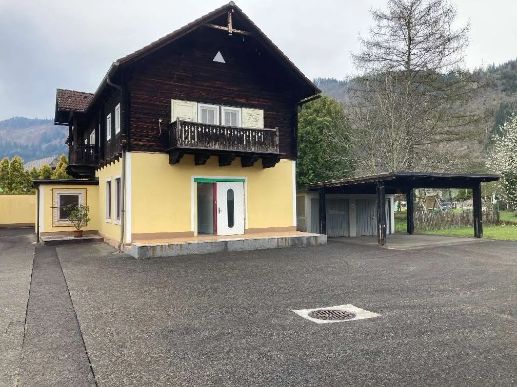 Wohnhaus mit Gästehaus in Leoben-Hinterberg, 450 m², € 690.000,-, (8700 ...