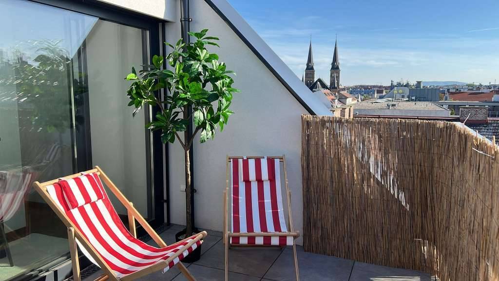 3-Zimmer-Dachgeschosswohnung mit Terrasse an der Grenze zum 17. Bezirk ...