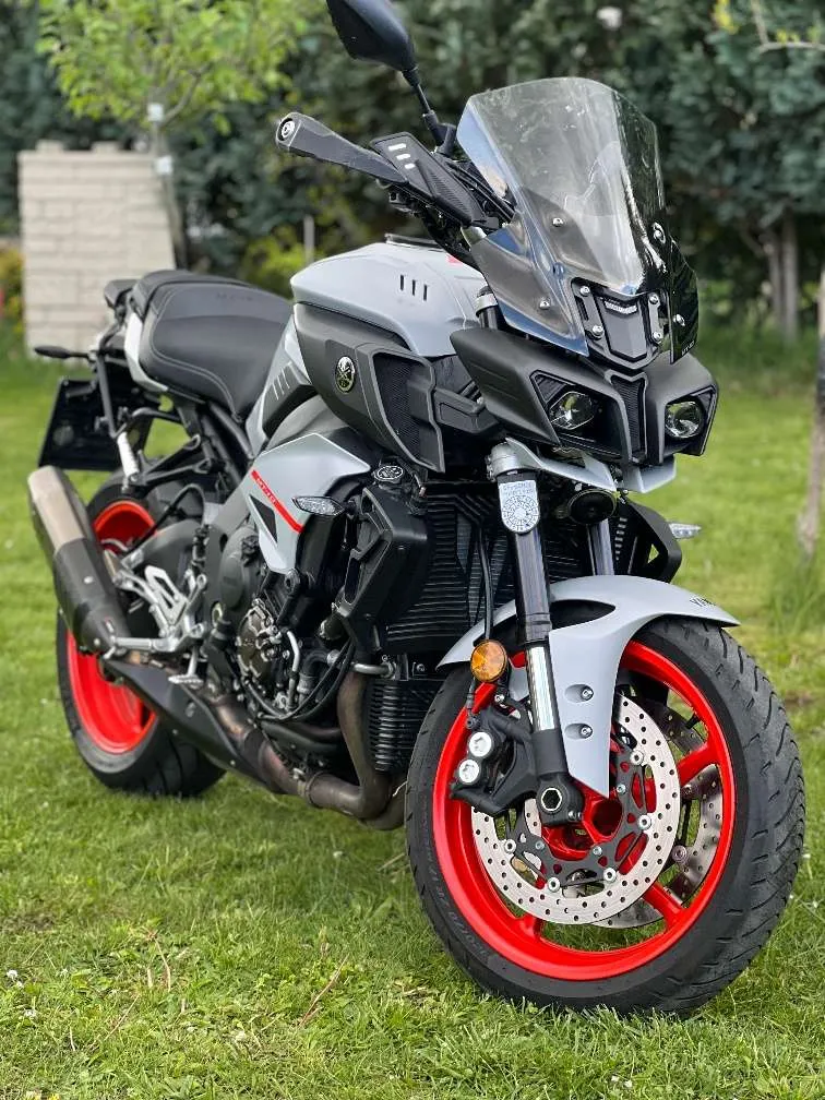 Yamaha MT Yamaha MT-10 Touring Extreme Edition - Top gepflegt ...