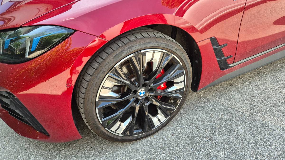 BMW i4 Gran Coupe xDrive40 81,1kWh Sportwagen / Coupé, 2025, 5.866 km ...