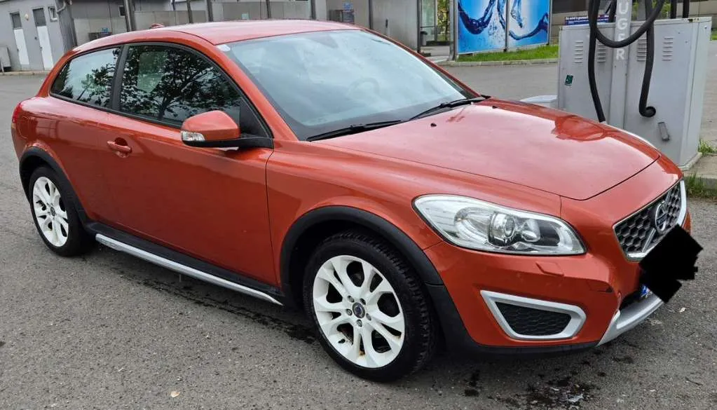 Volvo C30 Kombi / Family Van, 2010, 152.000 km, € 4.400,- - willhaben