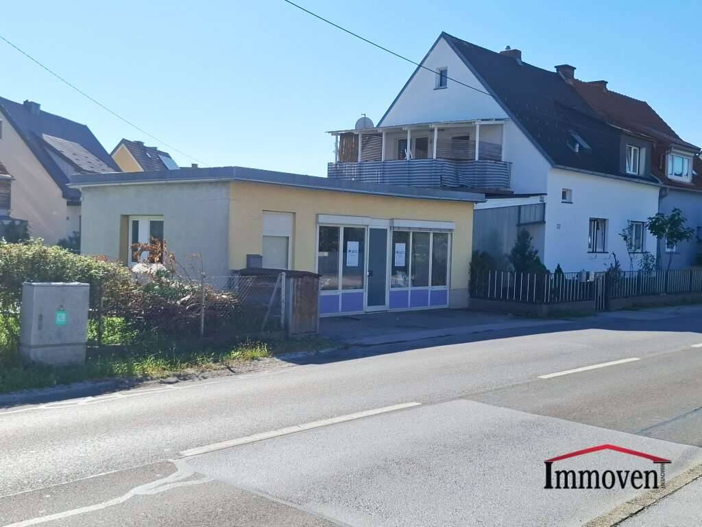 Graz-Webling, Doppelhaushälfte und ehemaliger Friseurkiosk - eine ...