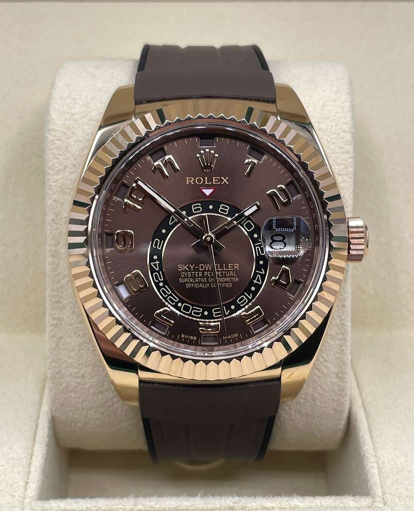 Rolex Sky Dweller Roségold 18Kt. Choco-Dial 326135 mit Rubber B-Schoko ...
