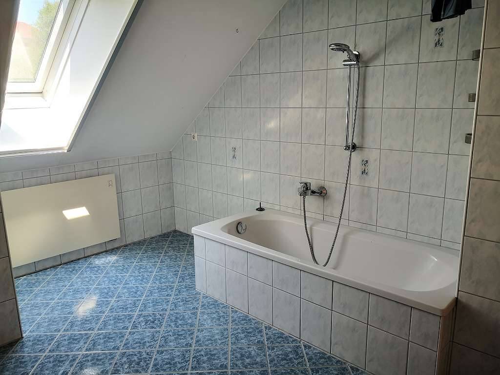FELDKIRCHEN: Helle, zentral gelegene Wohnung, 90 m², € 786,50, (9560 ...