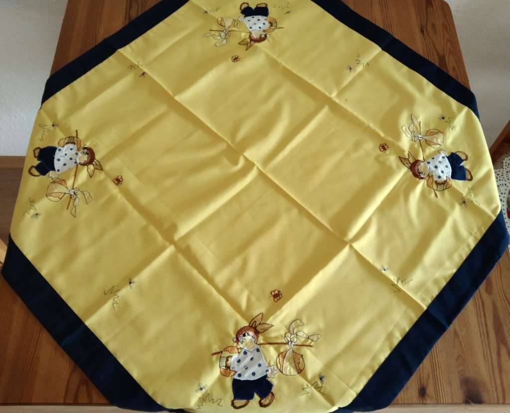 Gelbe Oster Tischdecke Mitteldecke 80x80cm neu Osterhase, € 6,- (5020 ...