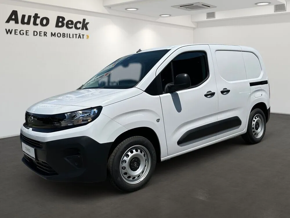 Opel Combo Cargo M BlueHDi 100 Transporter / Kastenwagen, 2026, 100 km ...