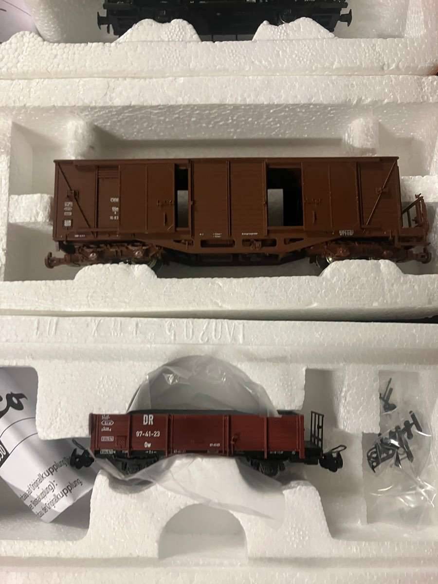 H0e Roco Güterwagons 3-teilig, € 41,- (6094 Axams) - willhaben