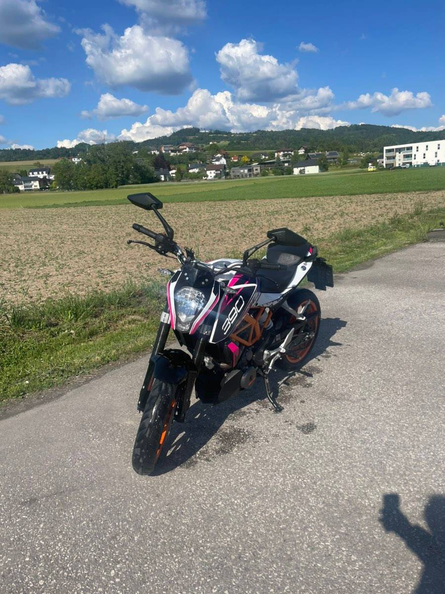 KTM 390 Duke Naked Bike - willhaben